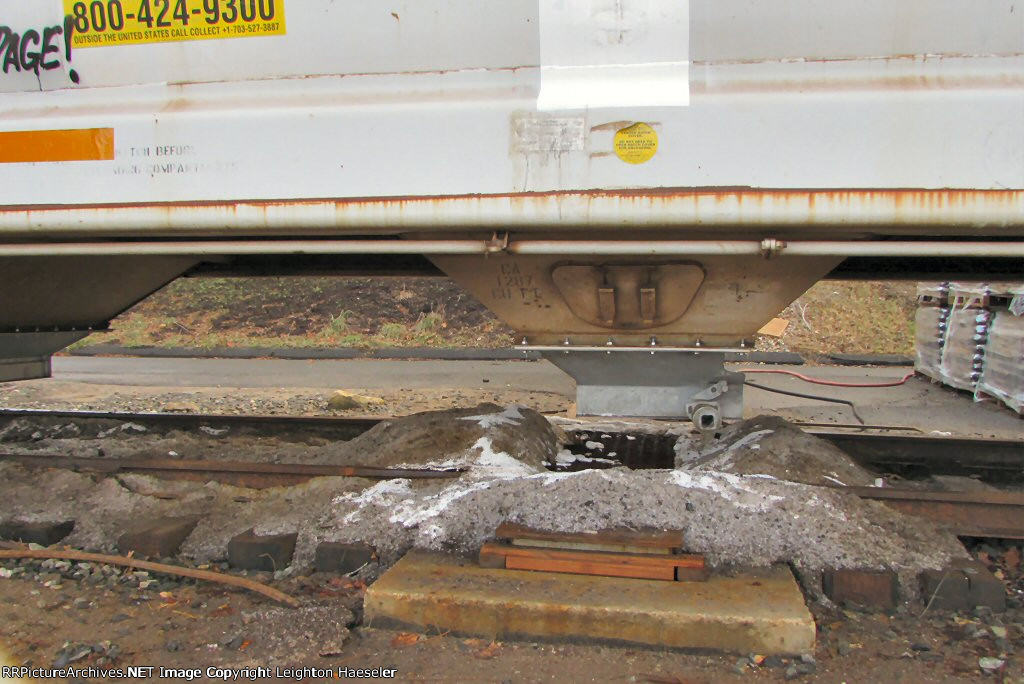 FPCX 70011 hopper 'CA' outlet